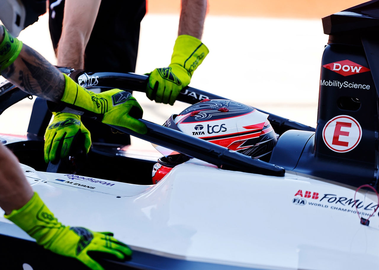 Dow Sports | Leading Innovations in Sports Partnerships | Corporate Dow